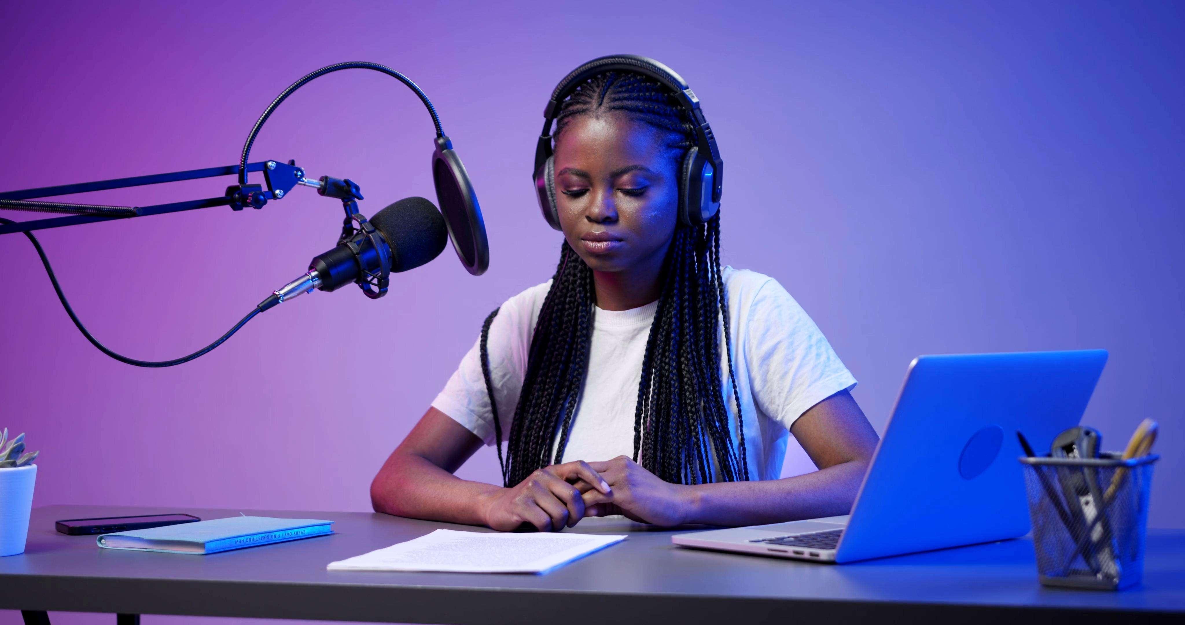 Create your own radio host app | No-Code App Builder Solutions